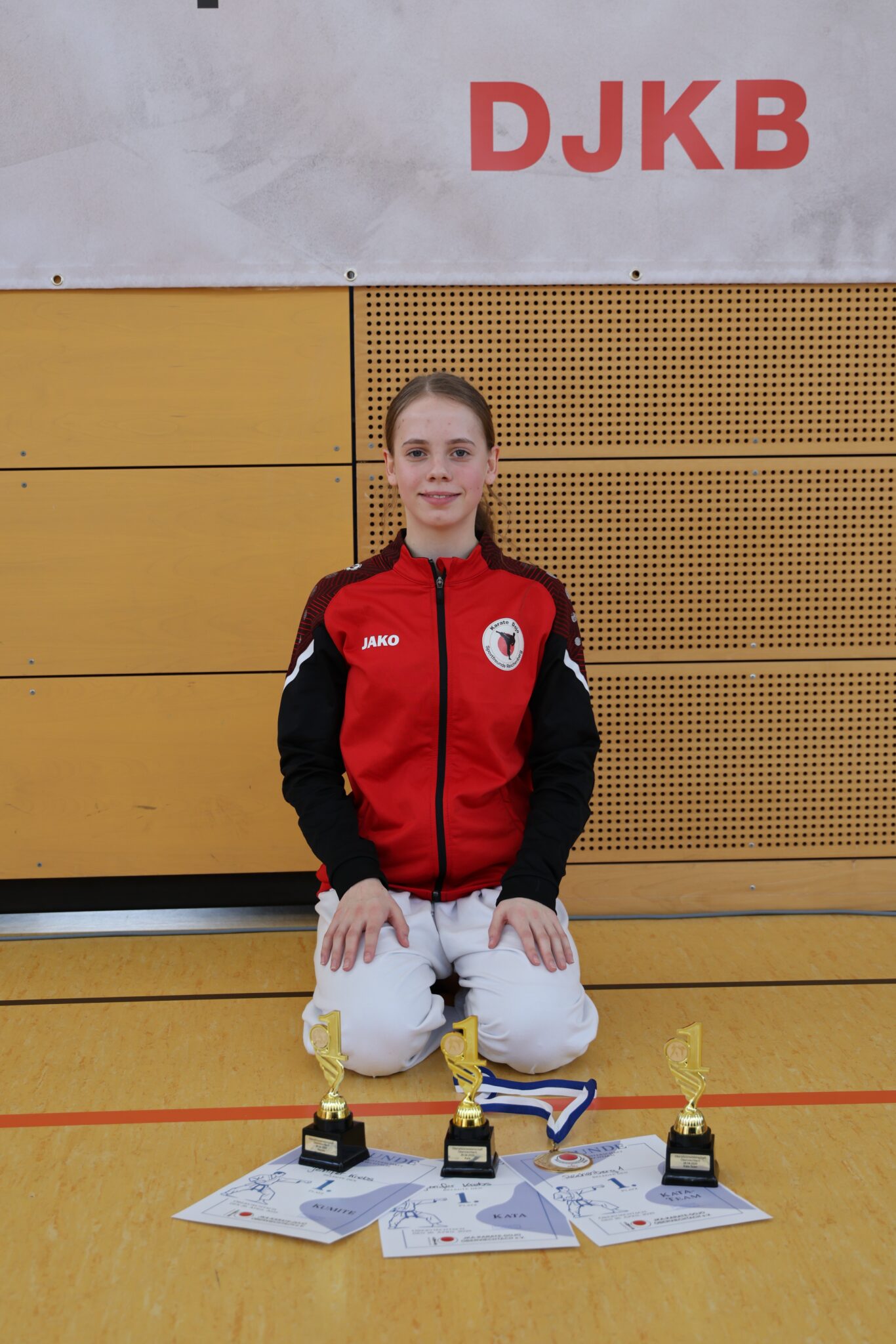 Karate: Reichenberger dominieren bei Oberpfalzmeisterschaft – Jennifer ...